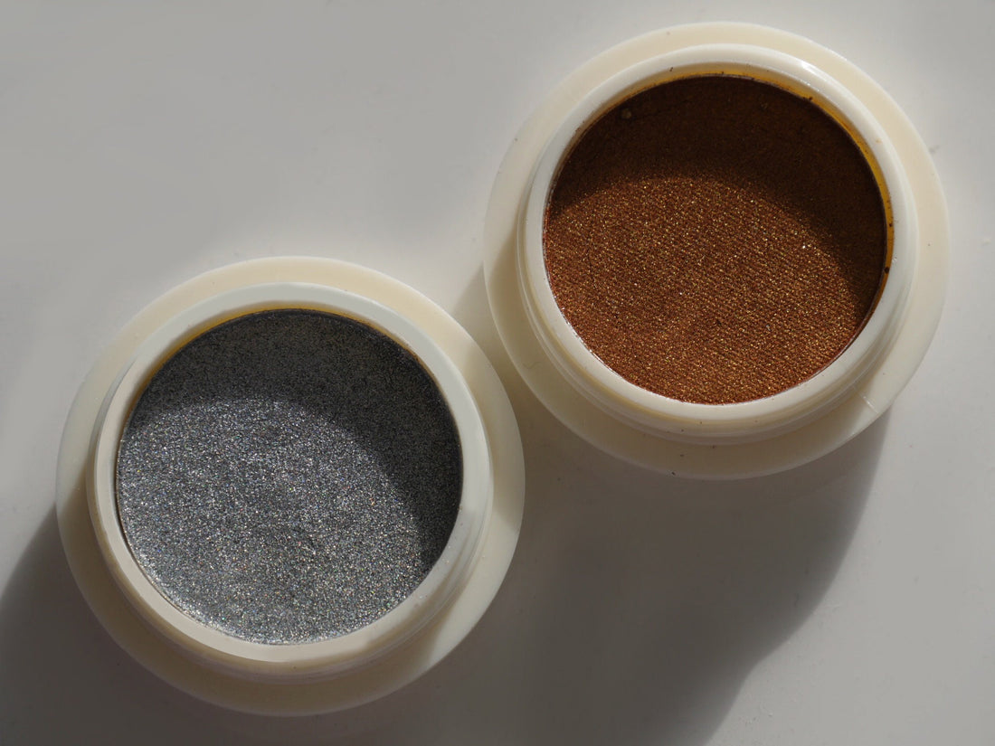 Silver & Gold Rainbow Chrome Powder – MakyNailSupply